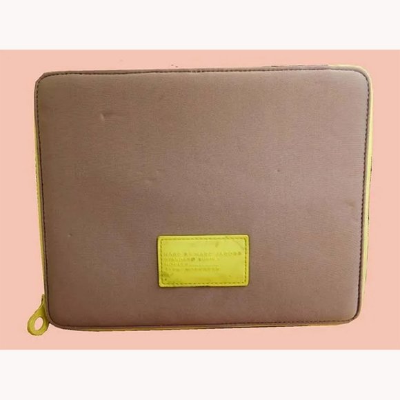 Marc By Marc Jacobs | Accessories | Marc By Marc Jacobs Standard ...